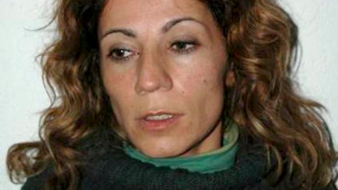 Francia entrega a España a la etarra Leire López Zurutuza
