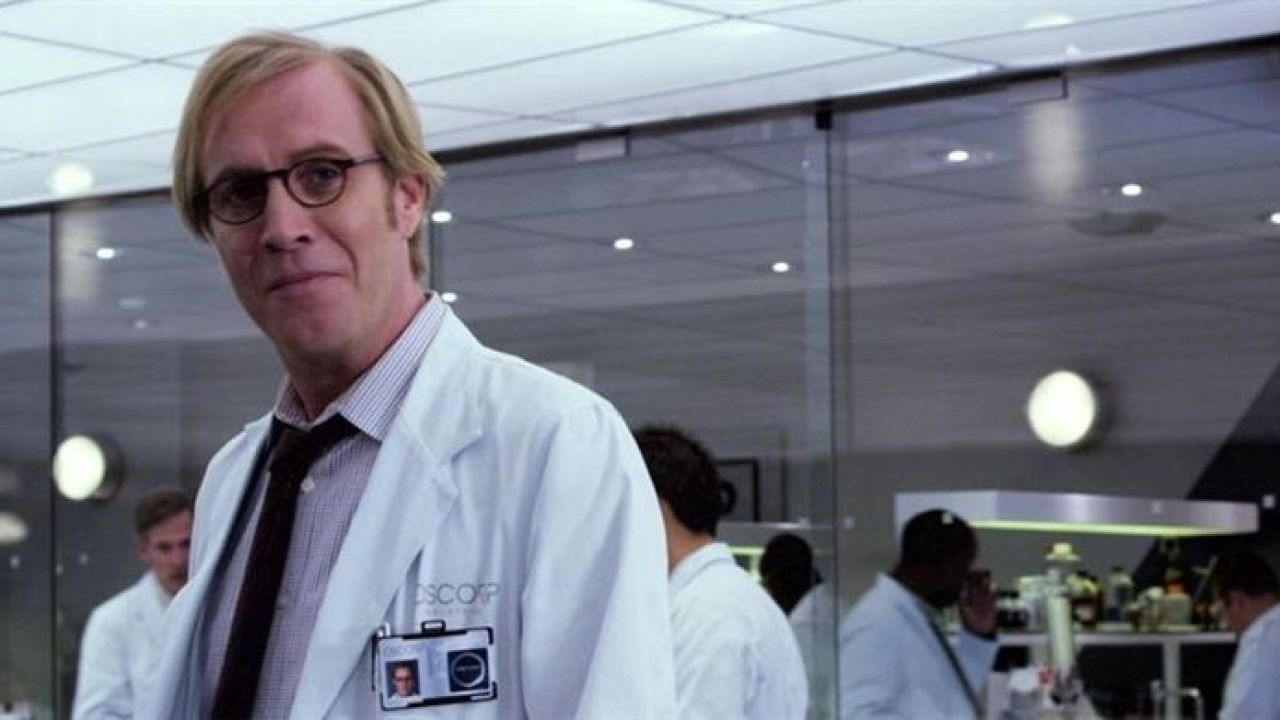Rhys Ifans será el hermano mayor de Sherlock en 'Elementary'