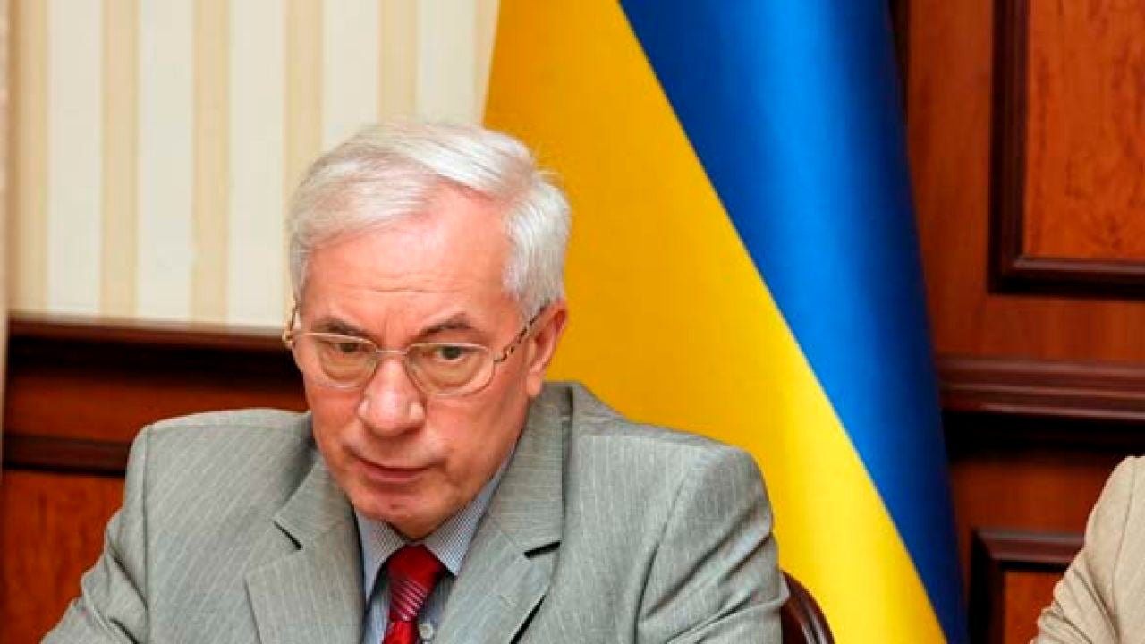 Dimite el primer ministro ucraniano Nikolai Azárov