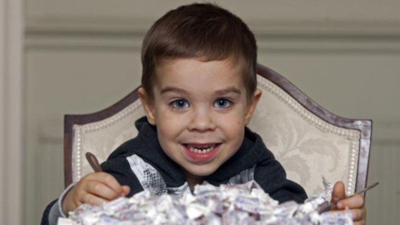 Finley Ranson, el niño que sólo puede comer caramelos