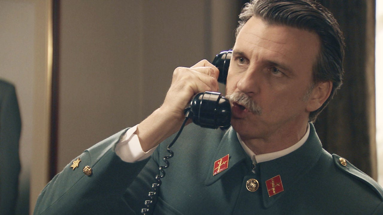 Tomás reprocha a Petrov la muerte de Rosa y le amenaza