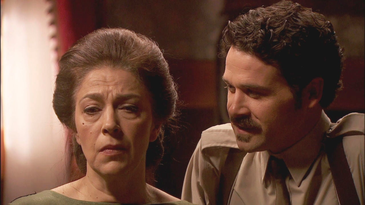 Cristóbal: "Tenemos mucho que hacer Doña Francisca, y lo que le espera ...