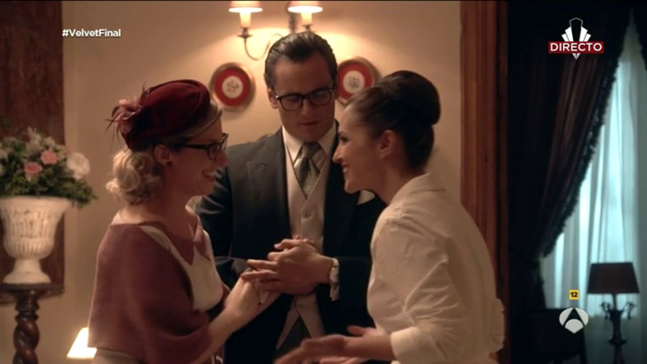 Raúl de la Riva, preso de los nervios, intenta que todo salga a la ...