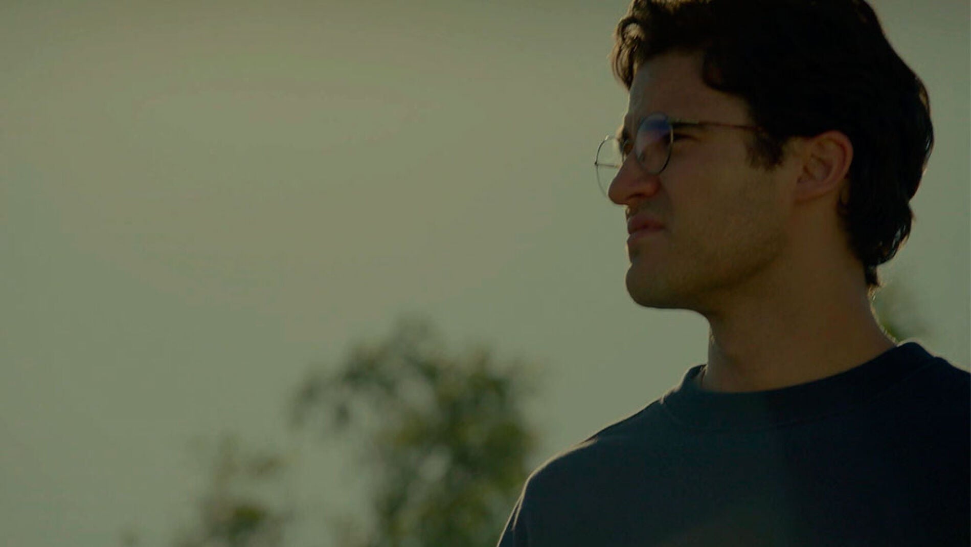 EL ASESINATO DE GIANNI VERSACE - Andrew Cunanan sorprende a David ...