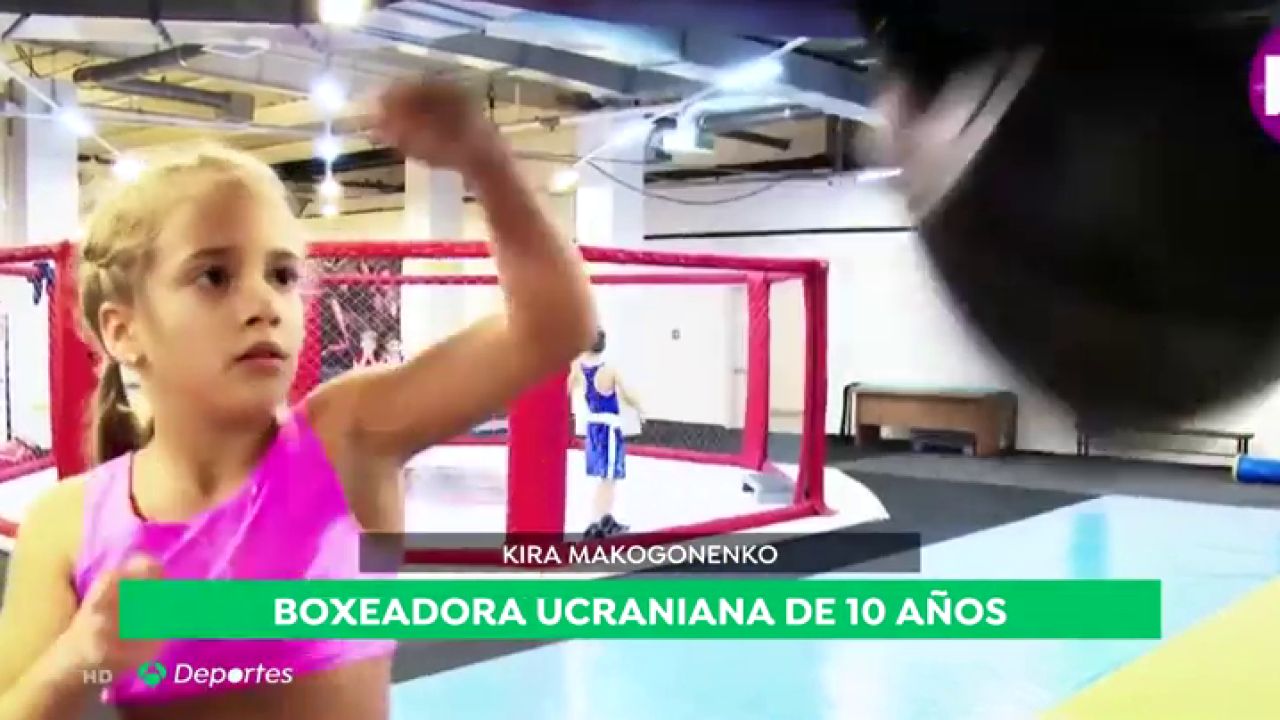 La pequeña 'Pantera Rosa' asombra al mundo del boxeo con su ...