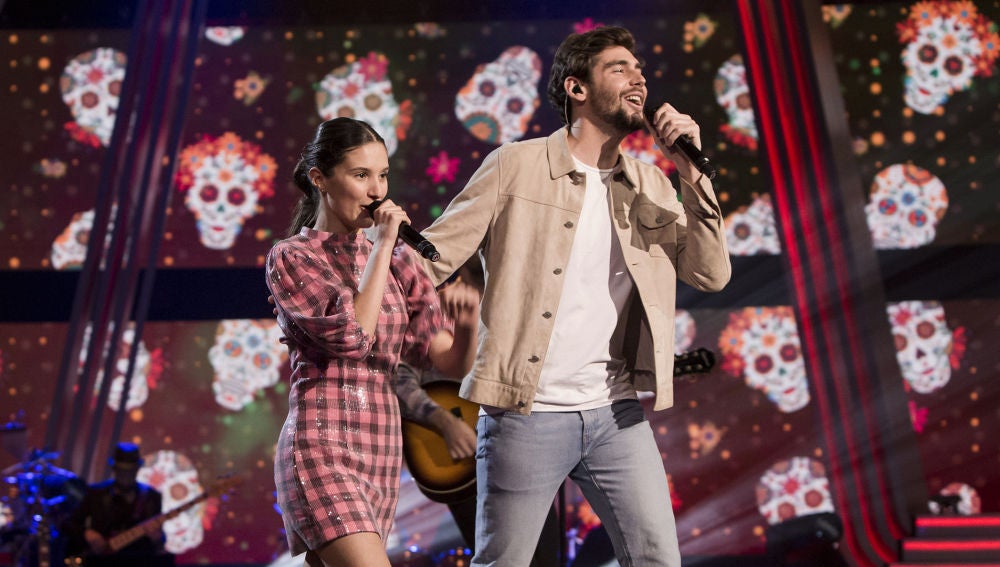 Álvaro Soler e Irene Gil cantan ‘Loca’ y llenan de energía la Gran ...