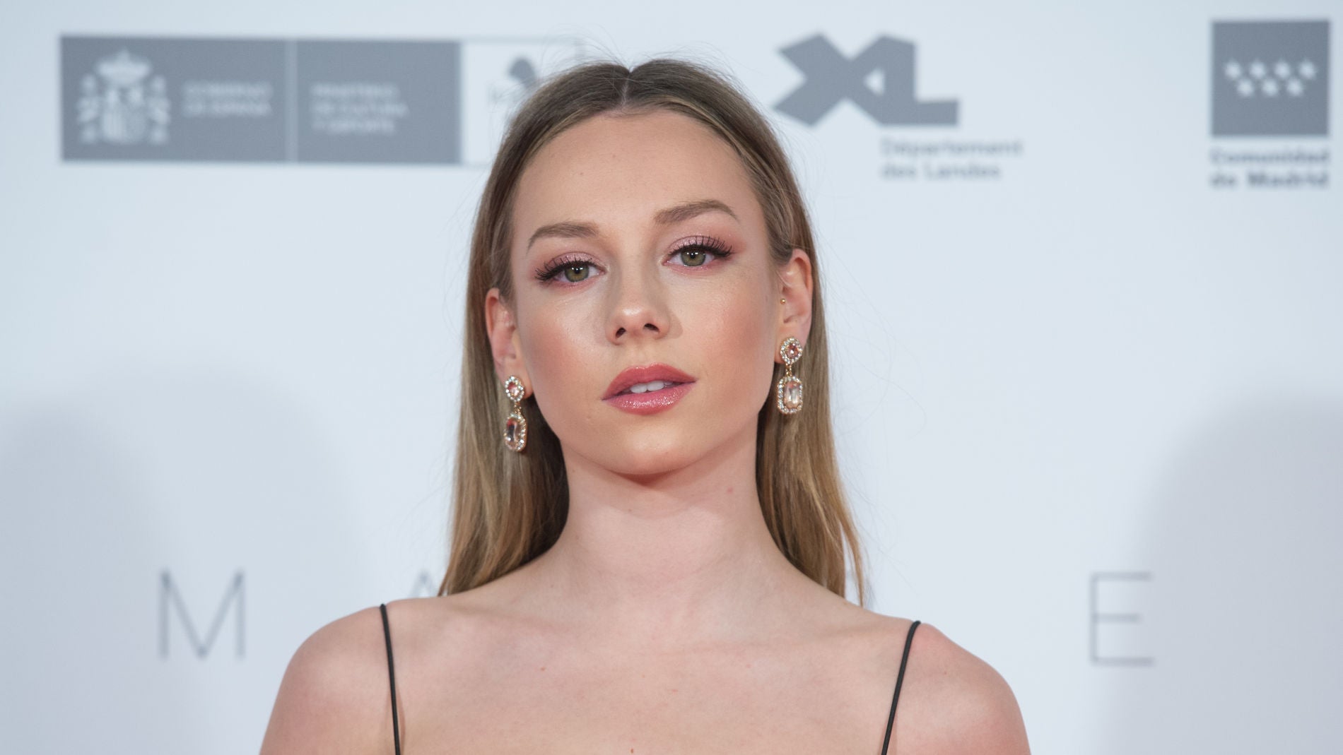 Irreconocible: Así fueron los comienzos de Ester Expósito en 'Vis a Vis ...