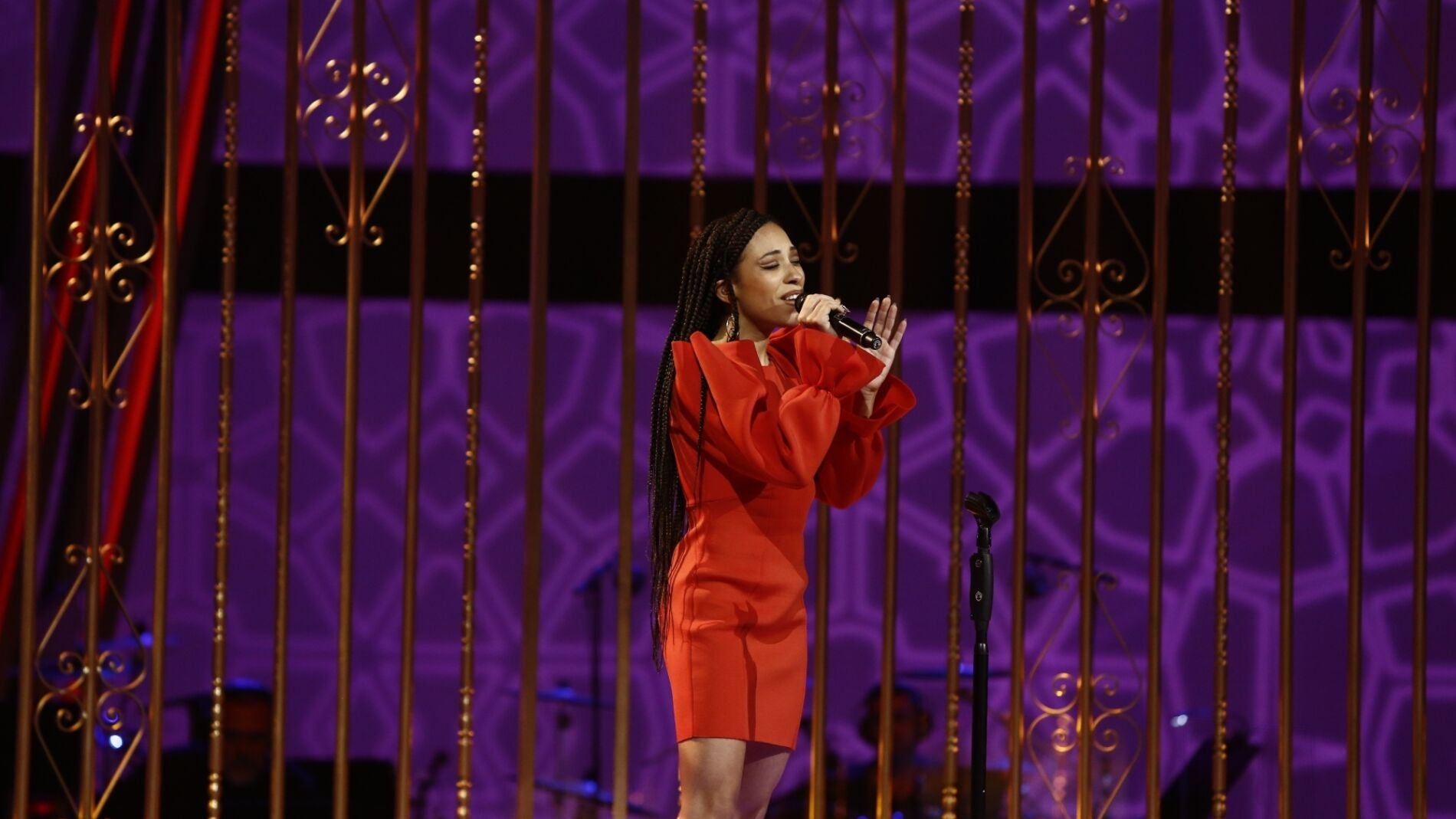 Karina Pasian canta ‘Bagdag’ en el Directo de ‘La Voz’