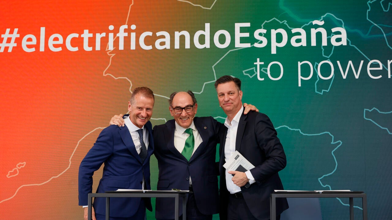 El presidente de Iberdrola afirma que "solo los tontos que siguen con ...