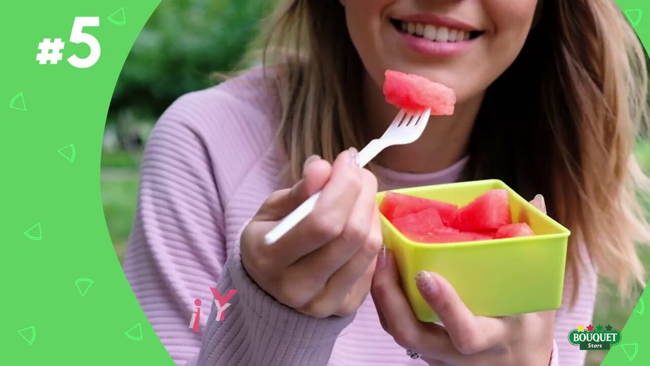 Esta es la mejor forma de comer sandía