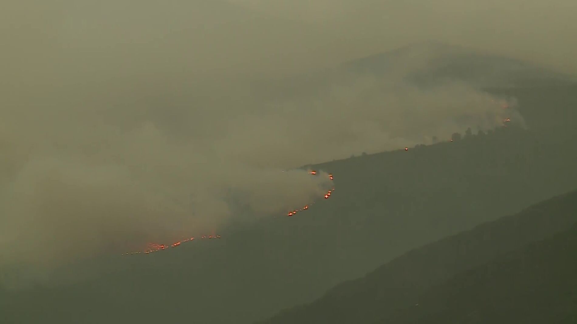 El fuego sigue arrasando hectáreas en Galicia y Castilla y León: en ...