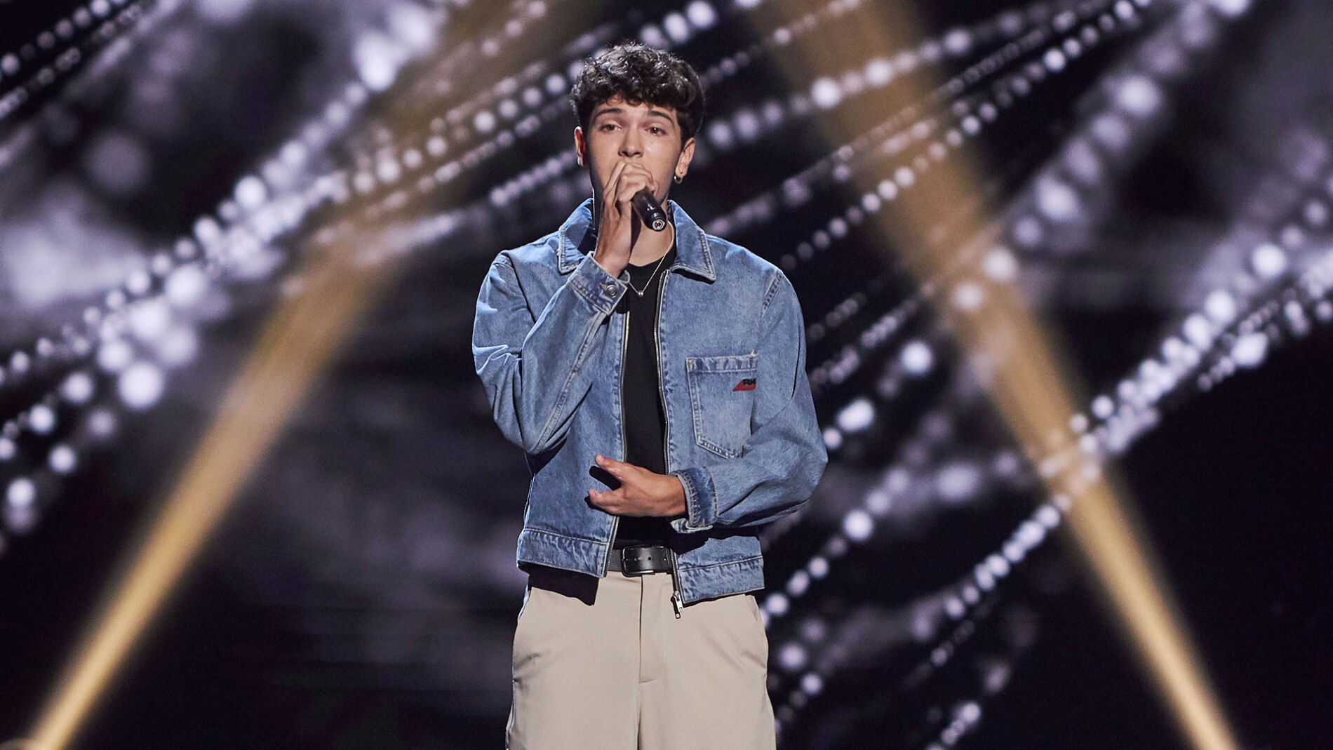 La enorme evolución de Javier Crespo al regresar a ‘La Voz’ cantando ...