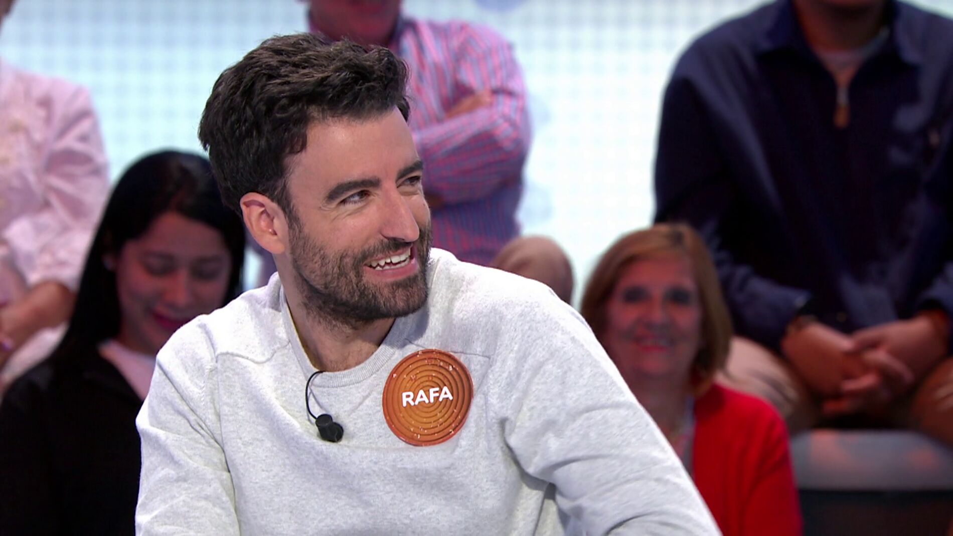 ¿Qué le duele a Rafa? Su chiste por superar su programa 100 en ...