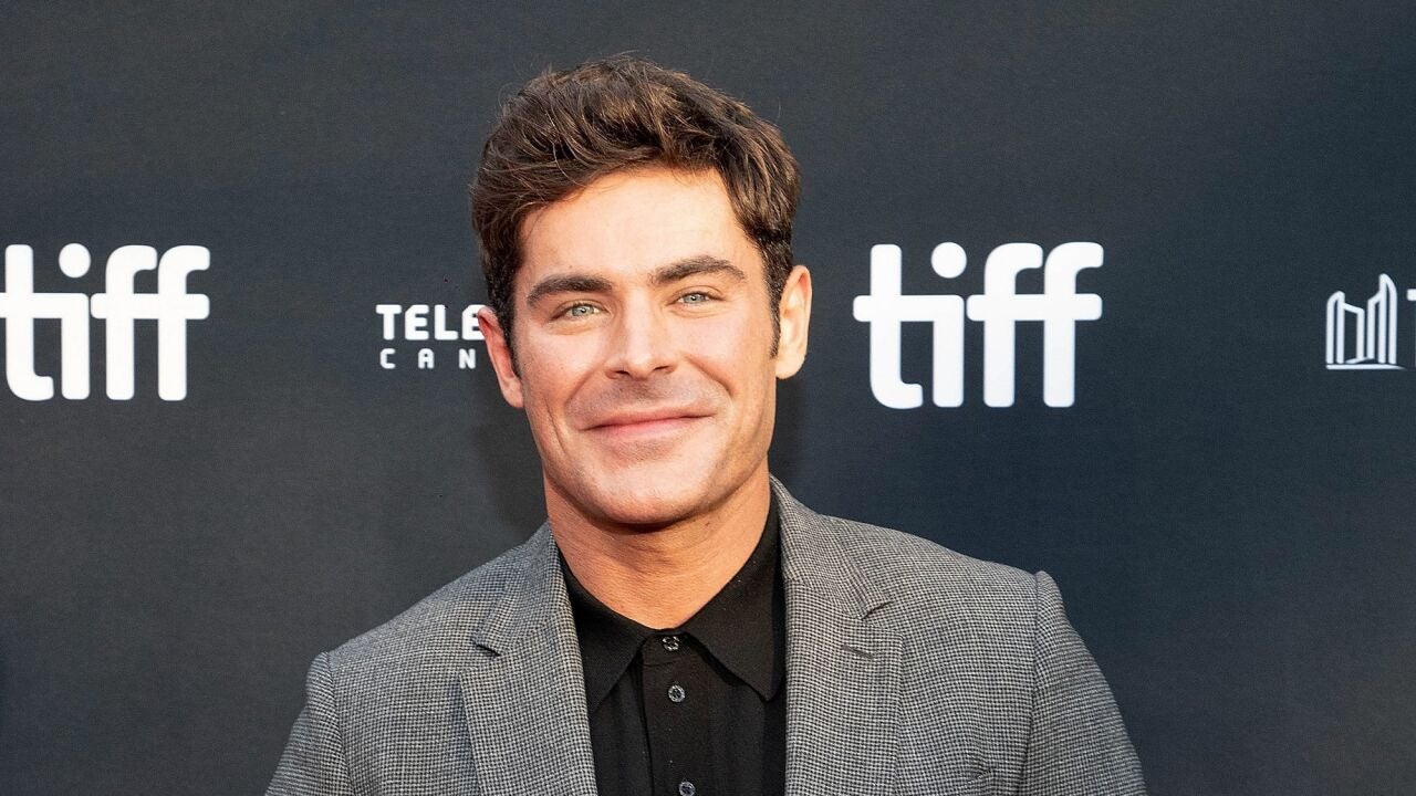 La foto de Zac Efron sin camiseta en su cita más tierna y que no esperabas