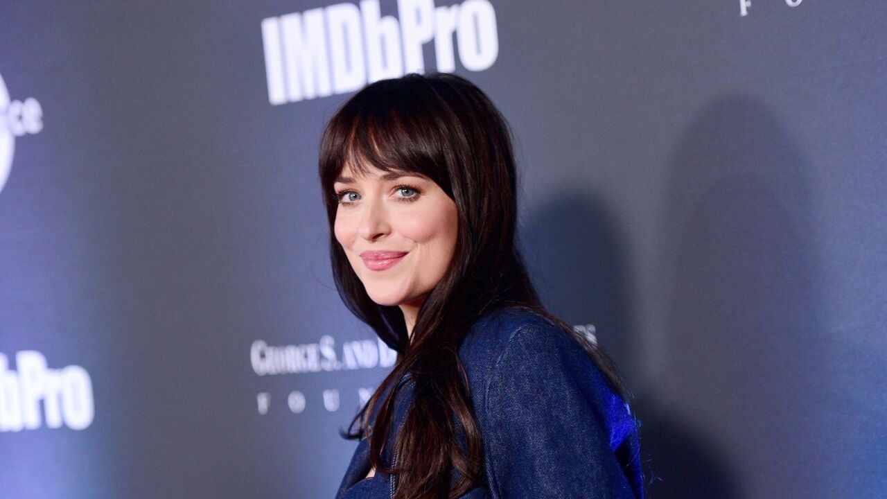 Dakota Johnson (Madame Web) la lía con las películas de Tom Holland ...