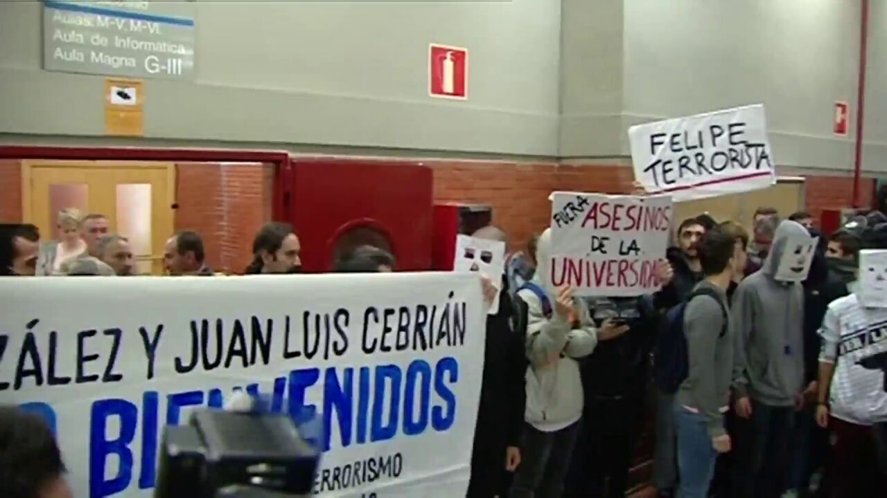 Otros escraches a políticos como lo ocurrido en la Complutense con Díaz ...