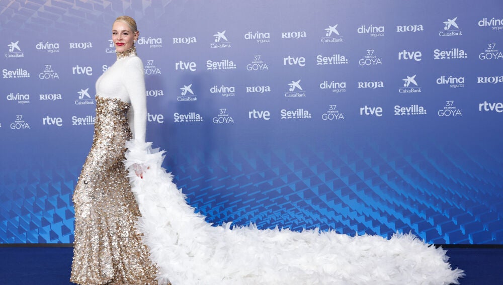 Belén Rueda en los Goya: De su impactante vestido a la historia que ...