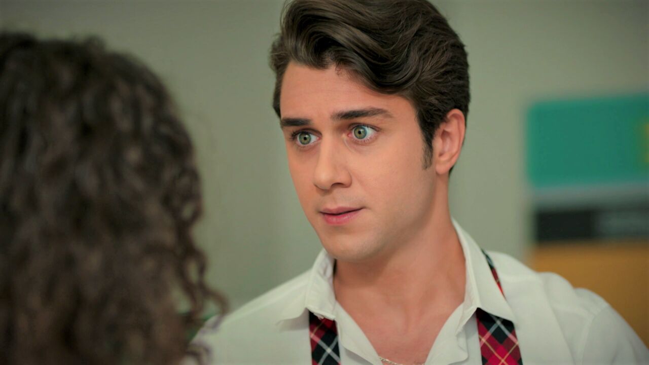 Doruk y Asiye, más alejados que nunca por culpa de Emir: "Ya no te ...