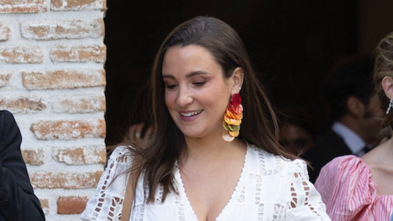 Lluvia de críticas a Marta Pombo al tachar las bermudas de "un poco de ...