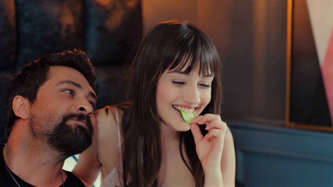 Alihan y Zeynep comienzan a disfrutar de su nueva vida como recién casados