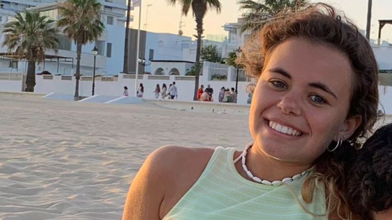 Muere Elena Morales Jugadora De Voleibol De 16 Años Por Causas