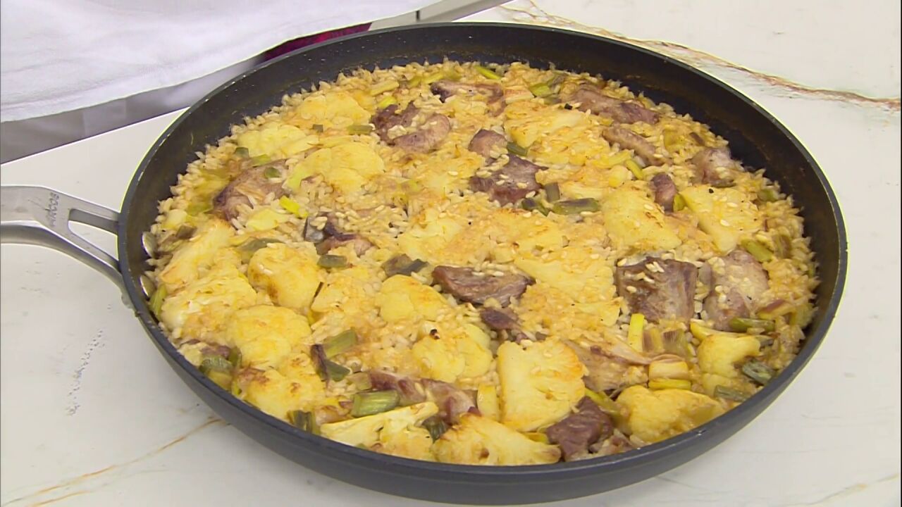 Arroz con costilla de cerdo y coliflor, la receta fácil y barata que ...
