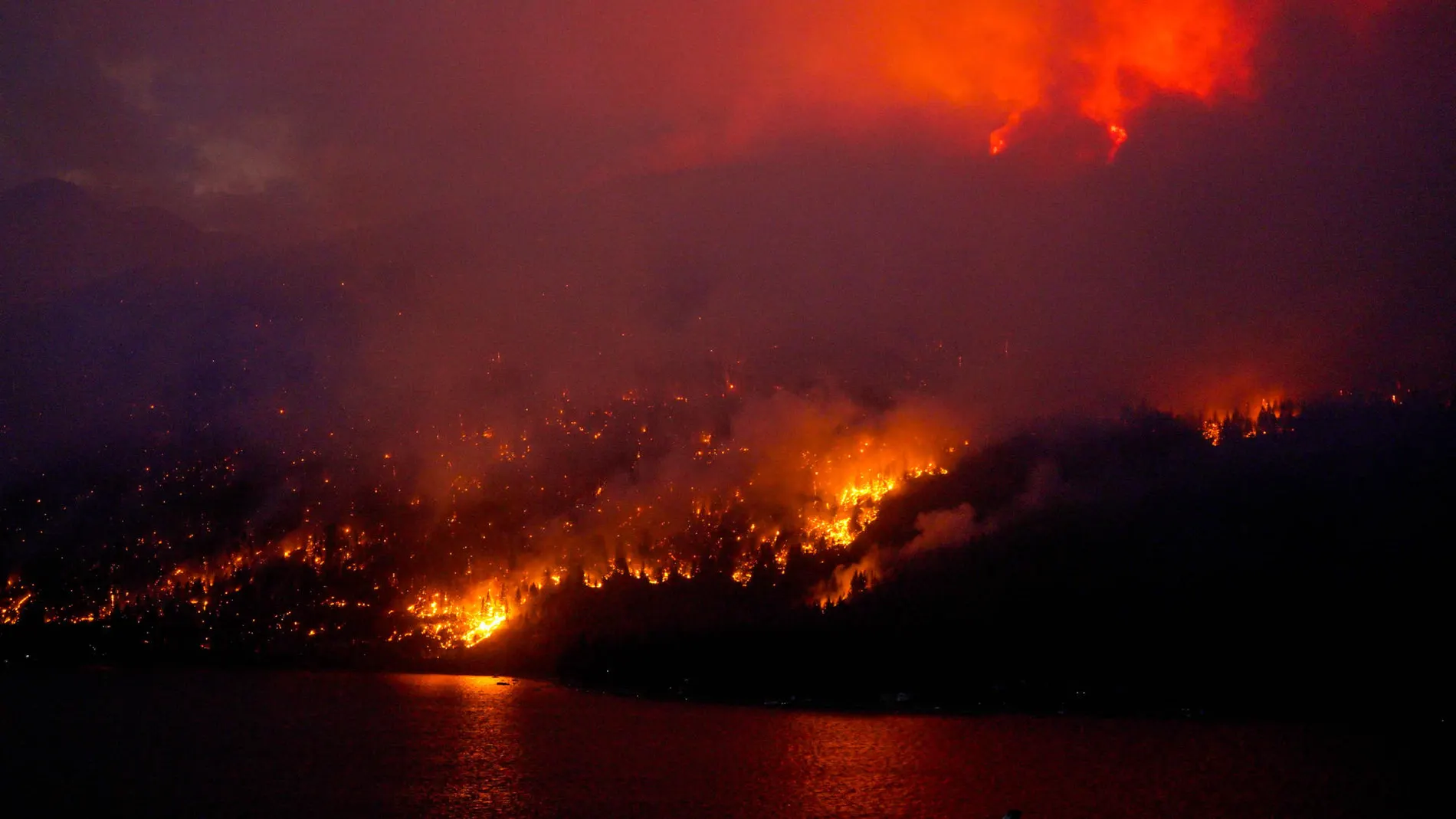 Incendios En Canada 2025 Helen M Ayala