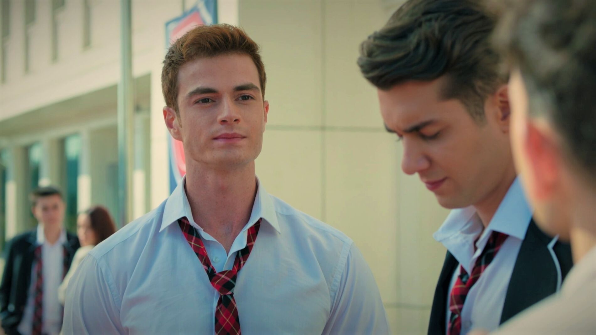 Berk vuelve a encararse con Tolga: “Le conté a tu padre que trabajabas ...