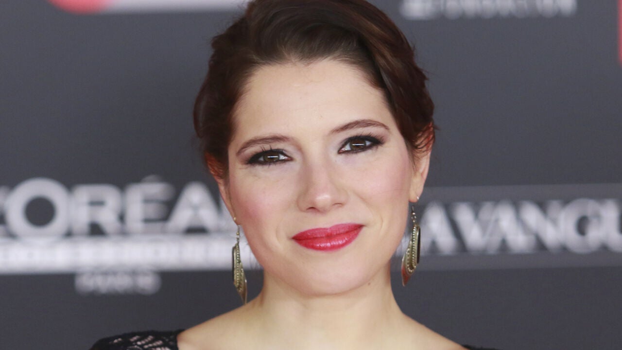 Así es Roger Escapa, el periodista que se casará con la actriz Diana Gómez