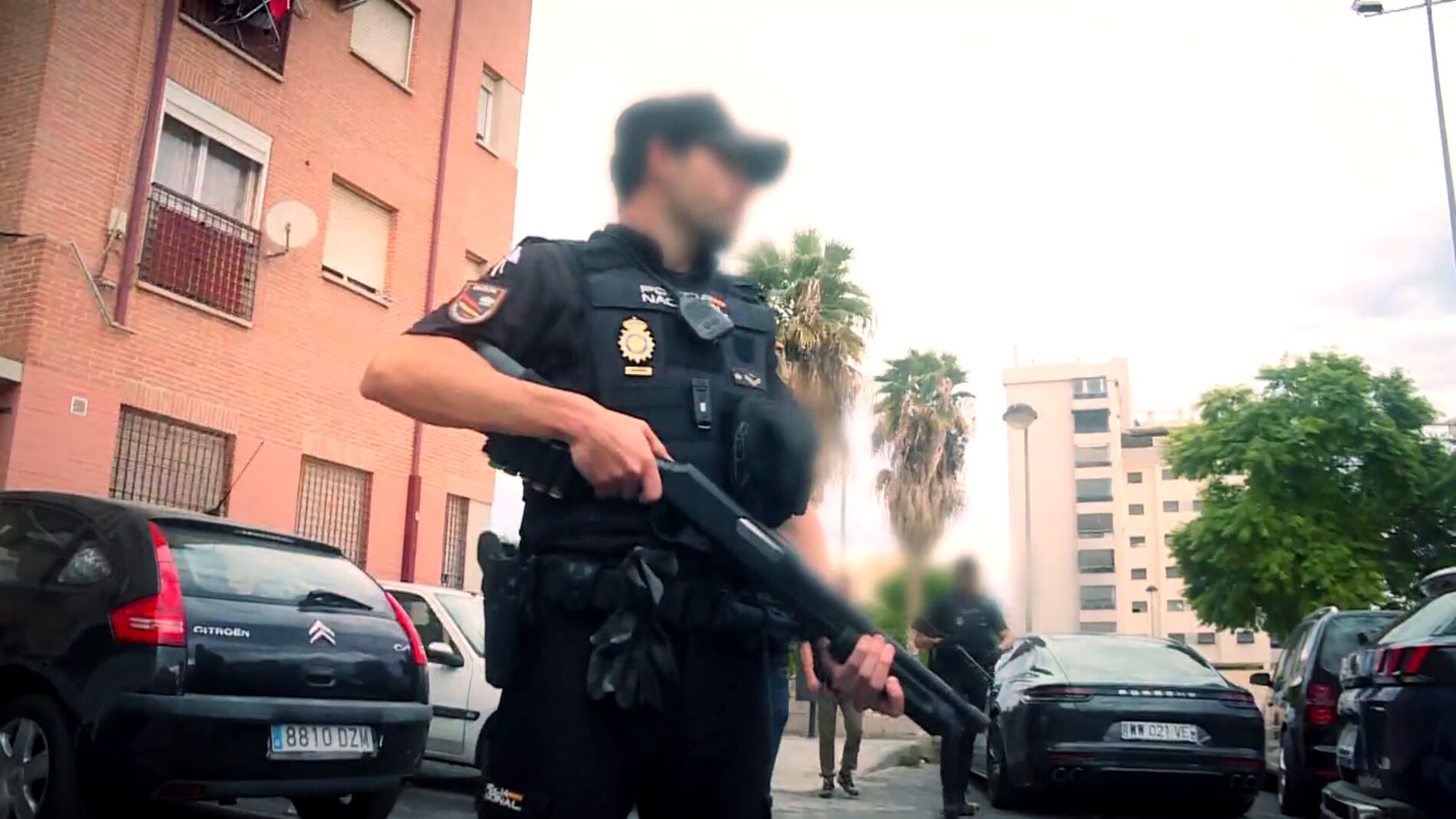 Accedemos a la mayor redada en la zona más peligrosa del Levante ...