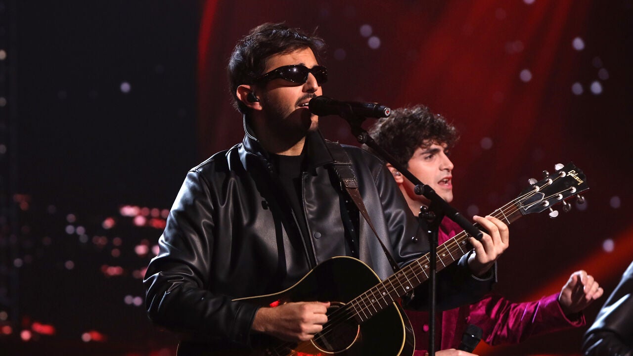 ¡Inédito! Morat canta por primera vez Tarde junto a los cuatro ...