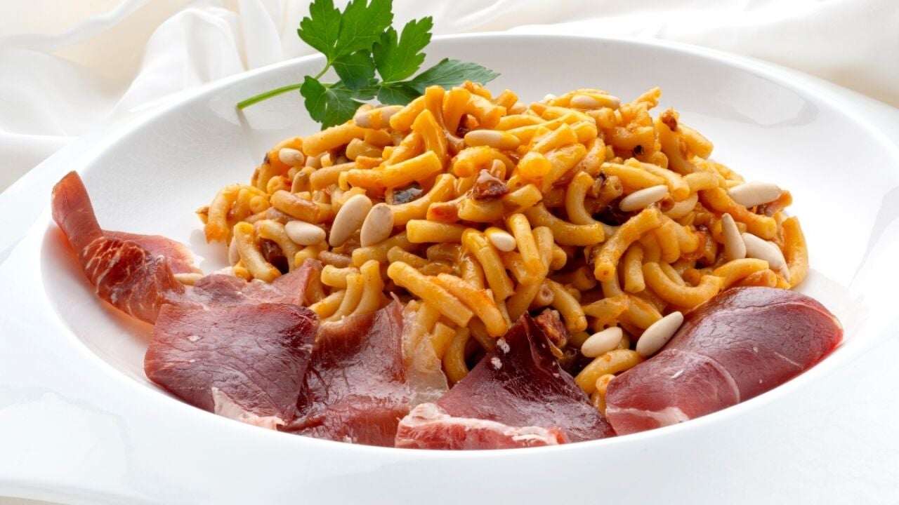 Receta de fideuá ibérica, de Karlos Arguiñano: "¡Vaya platazo!"