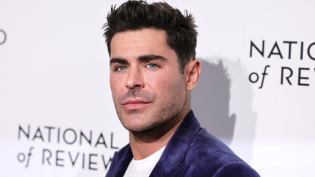 Zac Efron reacciona a los paralelismos de High School Musical con ...