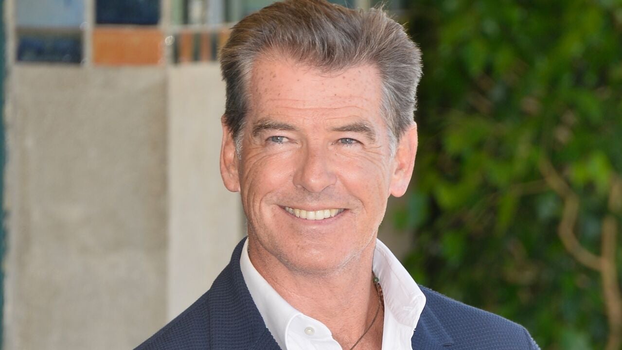 Pierce Brosnan impacta en nuevas fotos con un aspecto mucho más mayor y ...