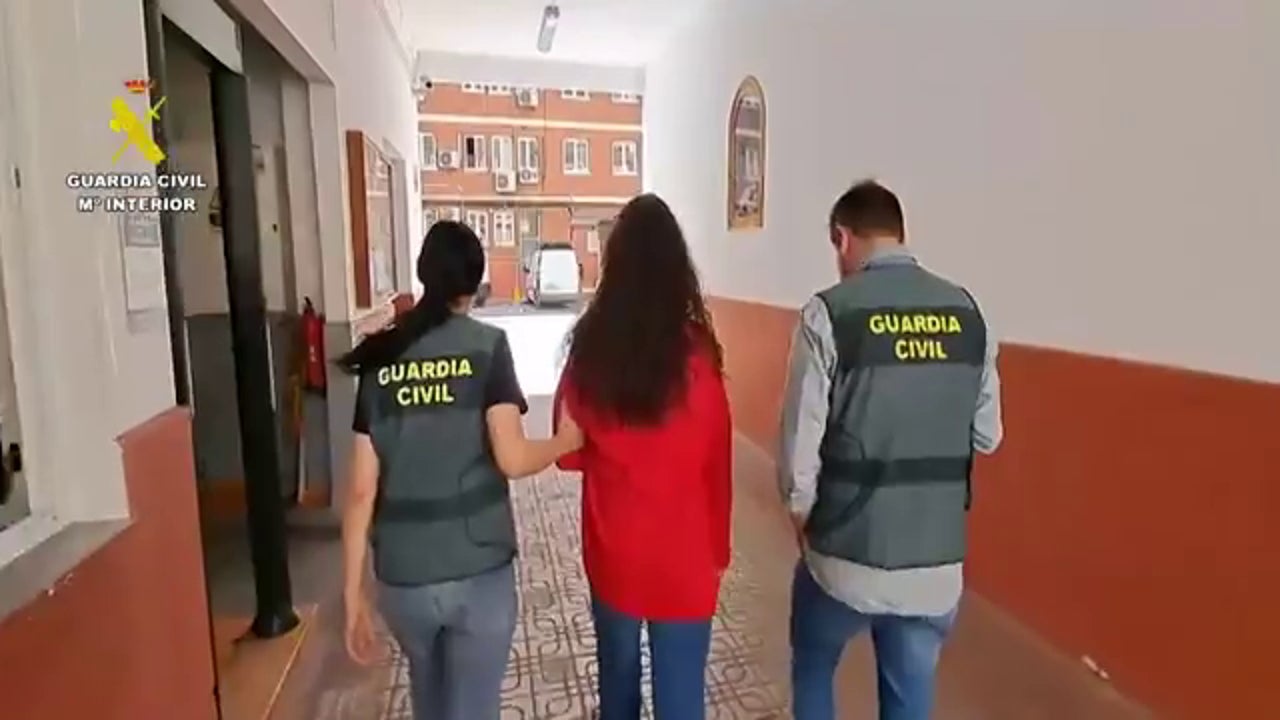 Una Mujer Intenta Vender A Su Hija De 16 Años Por 50 000 Euros A