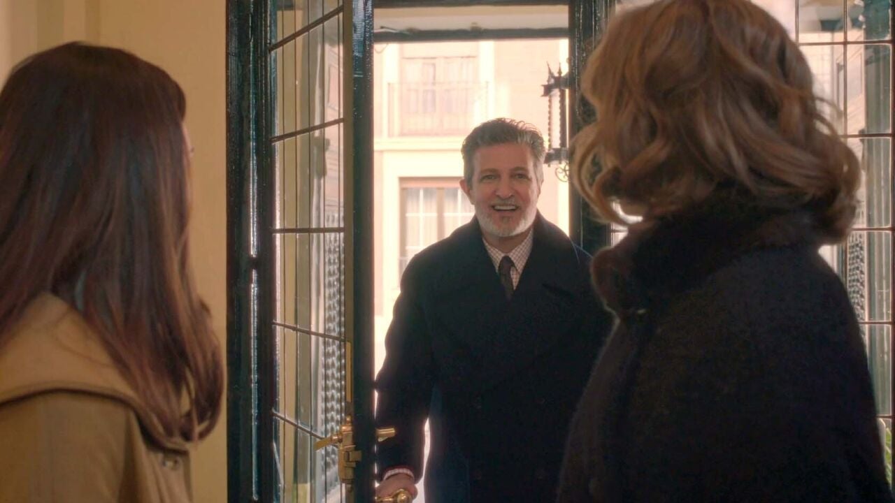 ¡Jaime arruina los planes de Marta y Fina! Aparece justo cuando están a ...