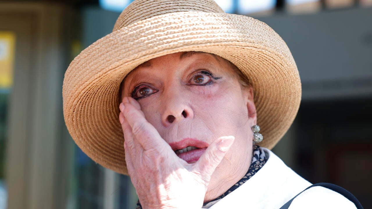 Massiel, con la voz entrecortada en el tanatorio donde velan a su ...