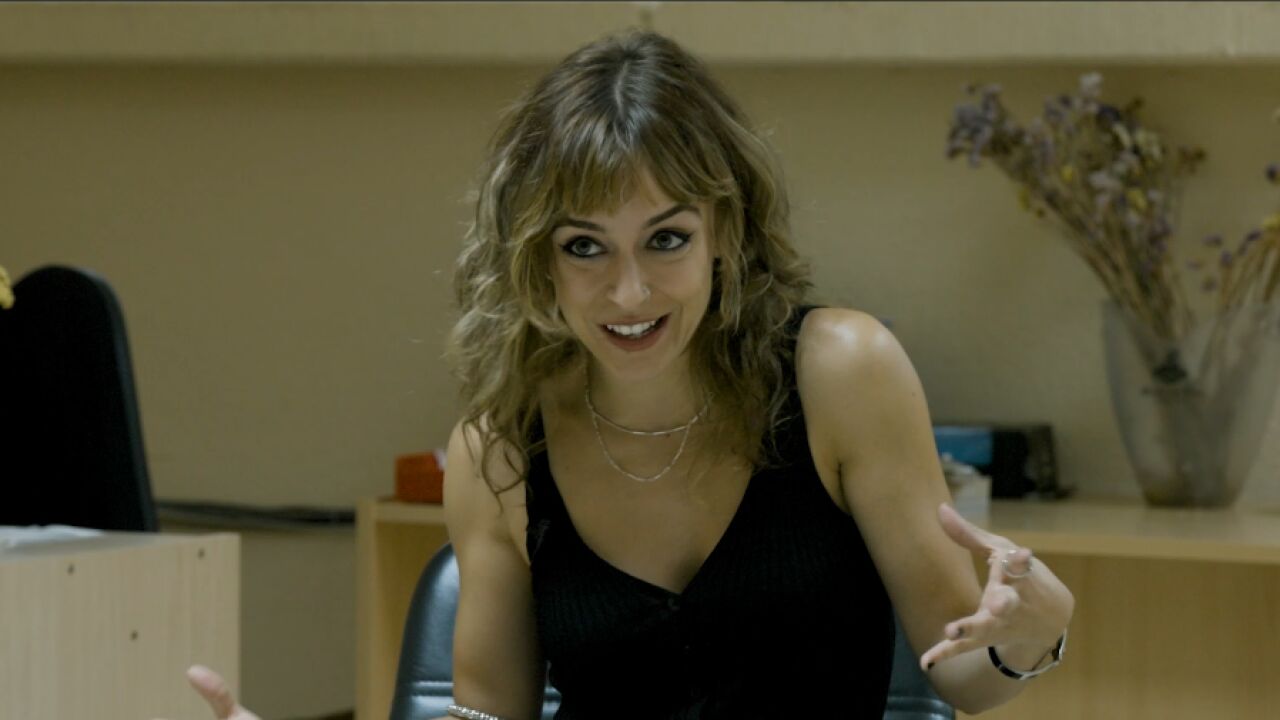 “Supercañera”, así es Barbie, el personaje que interpreta Lucía ...