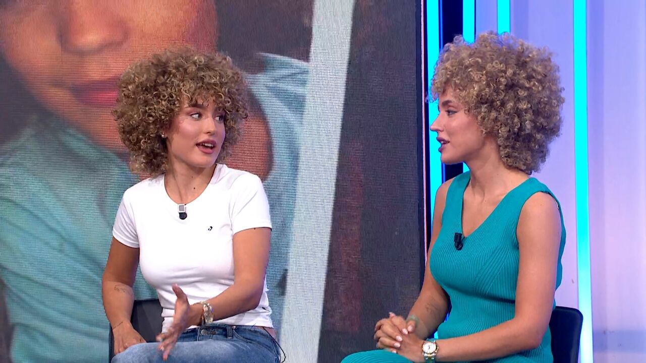 Carla y Berta, dos gemelas indistinguibles: "Nos pillamos del mismo ...