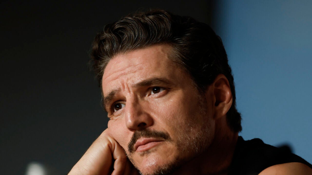 Pedro Pascal se sincera sobre la situación de EE.UU. y recuerda cuando ...