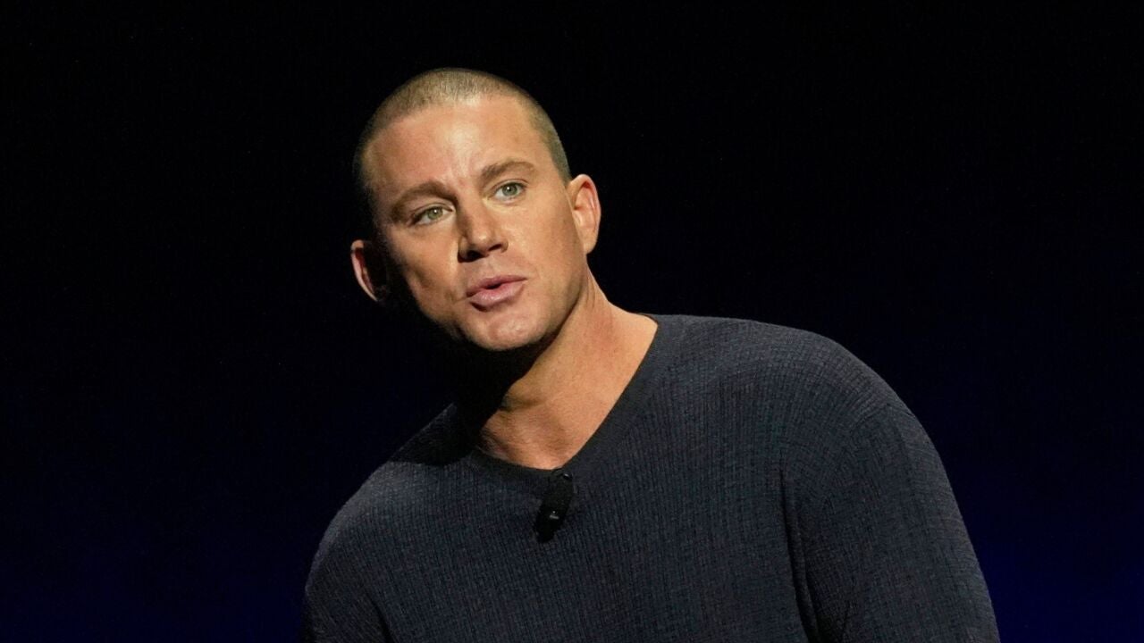 La preocupación de Channing Tatum por que se le vea TODO en esta escena ...