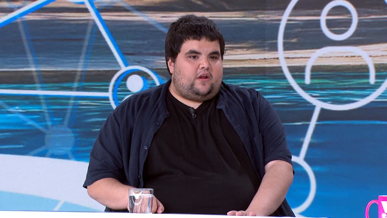 Extra emily nudes iMO, she was much a lot slight than her