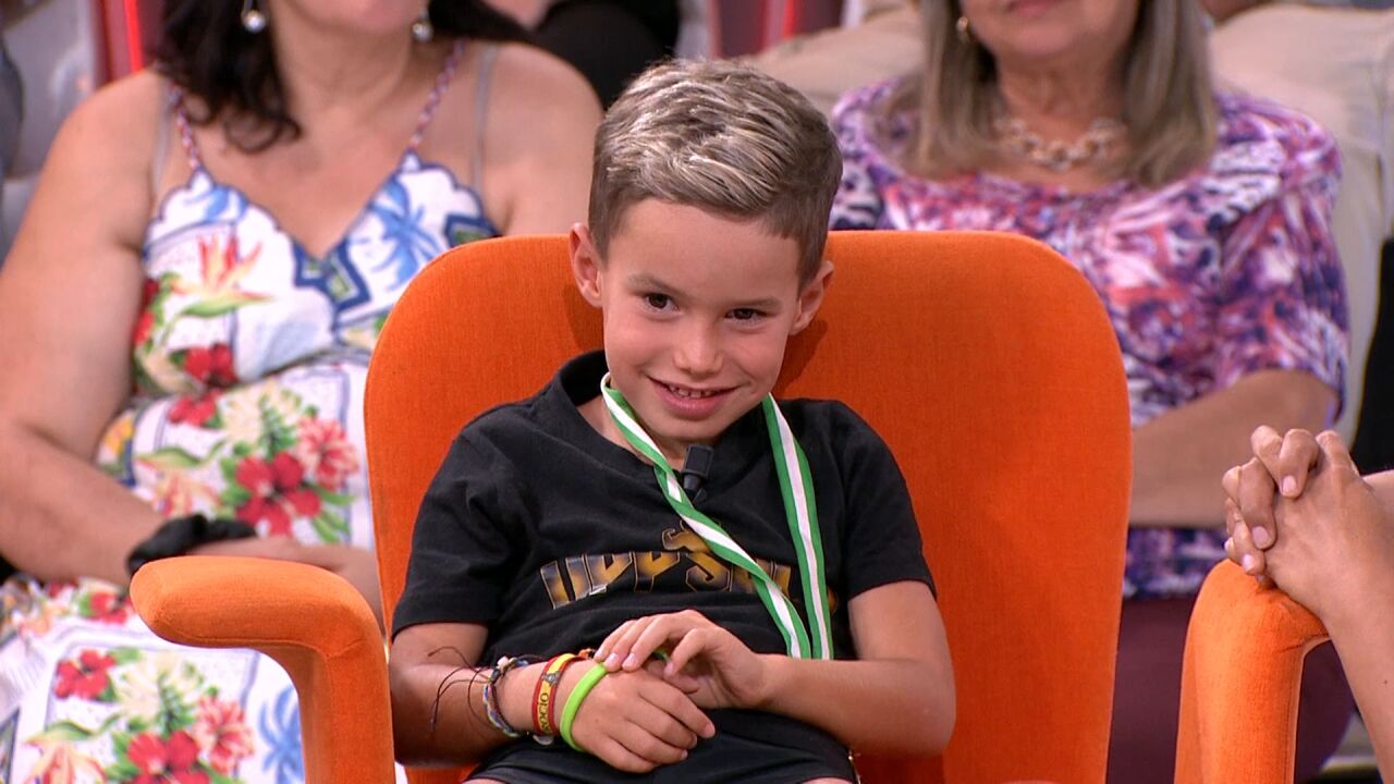 Xnxxchina lately got an in-house, shared space and she has