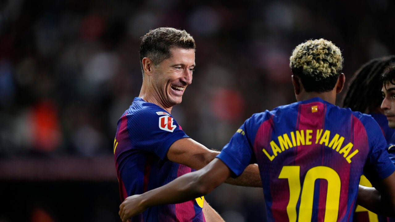 Lamine y Lewandowski salen al rescate ante la Real y el Barça desbanca ...