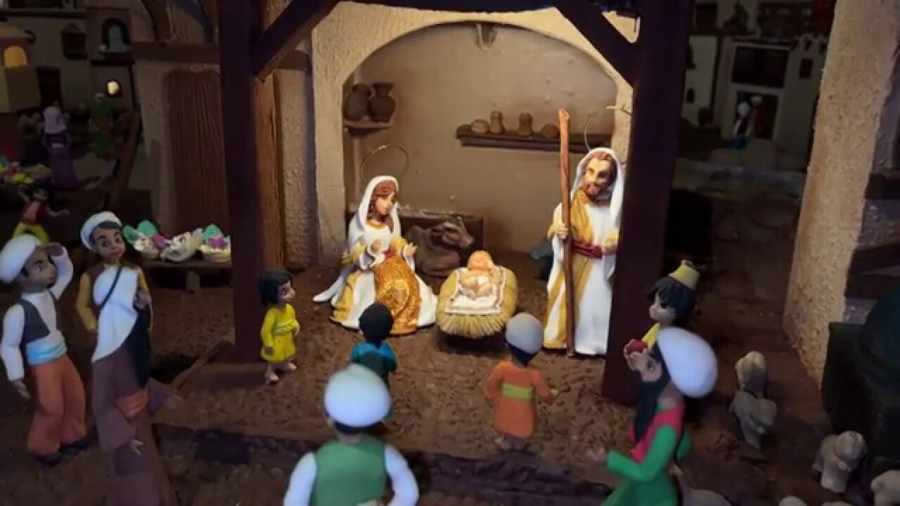 El belén de chocolate de Rute, en Córdoba, cumple 25 años con la aldea ...