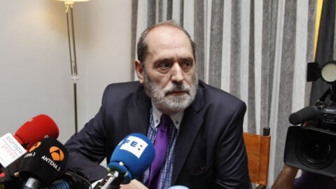 Muere Emilio Rodríguez Menéndez: de sus casos más mediáticos a su ...