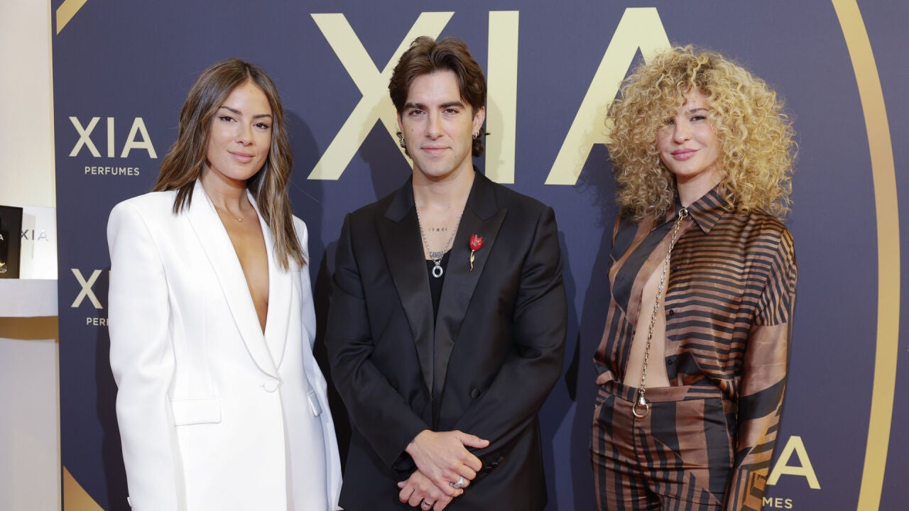 Melyssa Pinto y Sheila Casas, su debut como cuñadas en un photocall ...