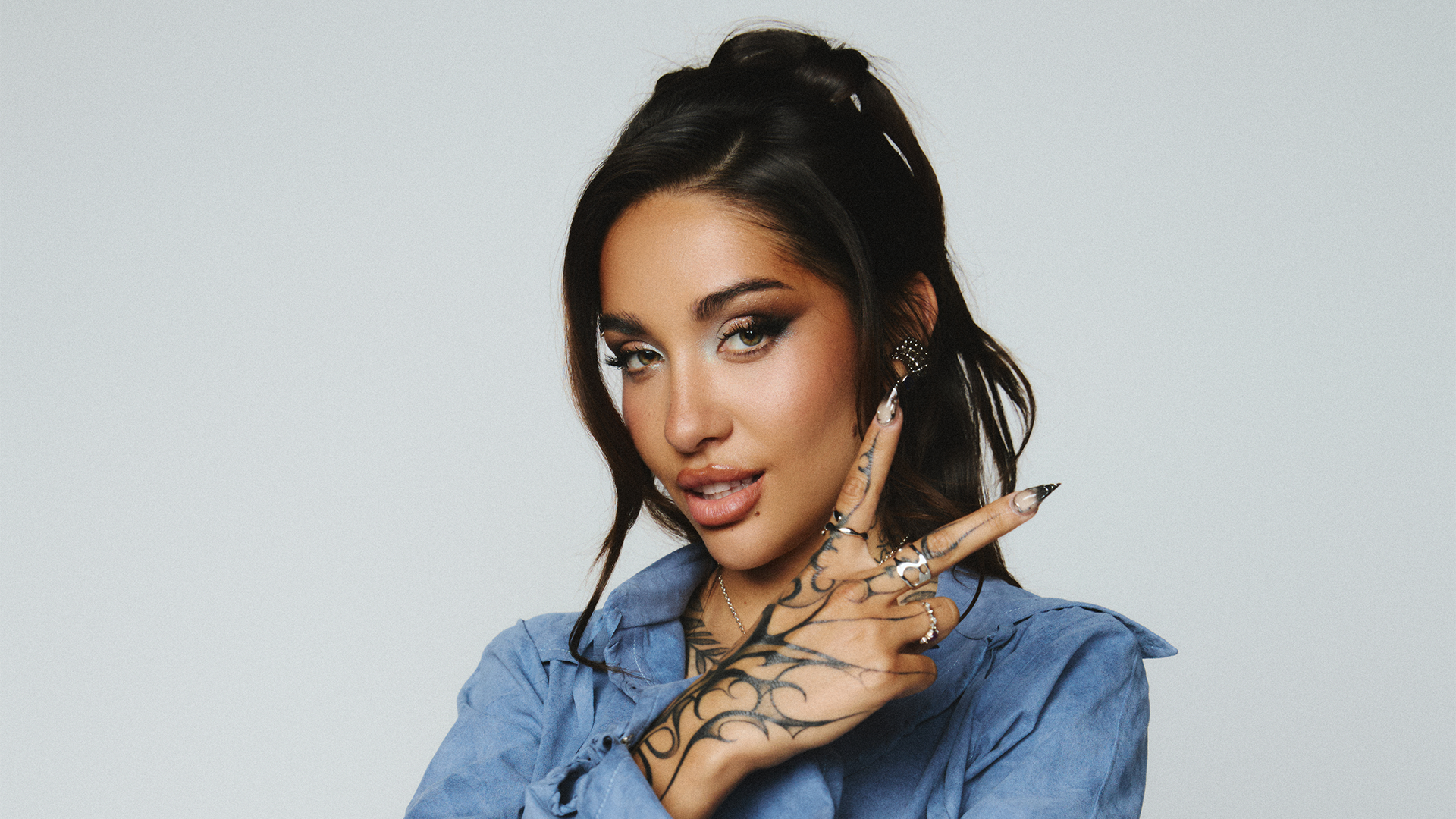 María Becerra se une a Sebastián Yatra como asesora de su equipo en La Voz