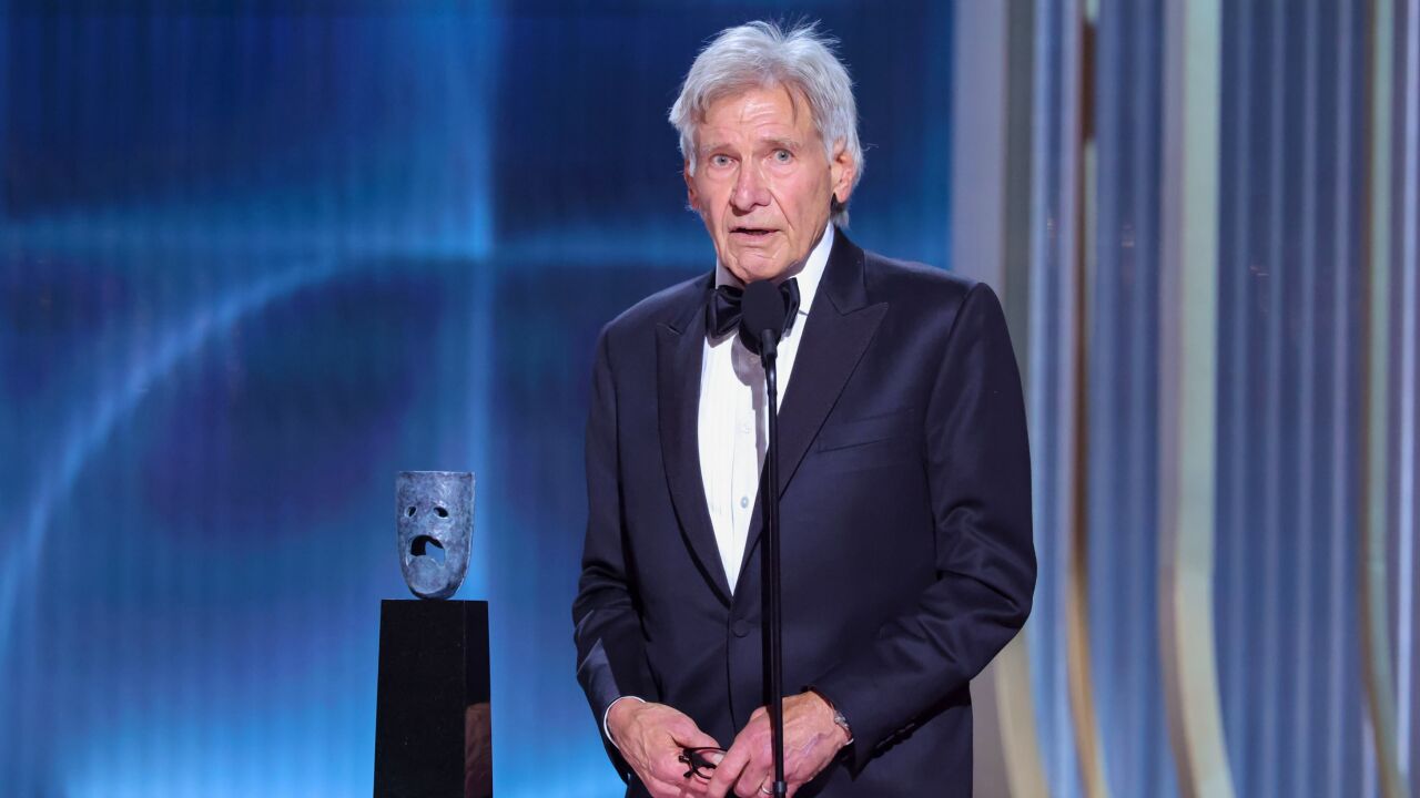 Harrison Ford, entre lágrimas, al recibir el premio honorífico en los ...