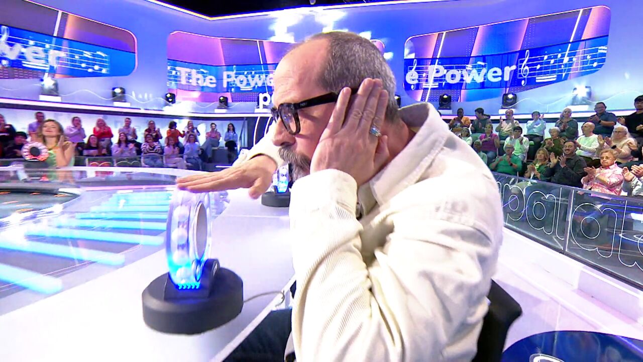 I’ve got the power!”: Fele Martínez logra el pleno musical con el que ...